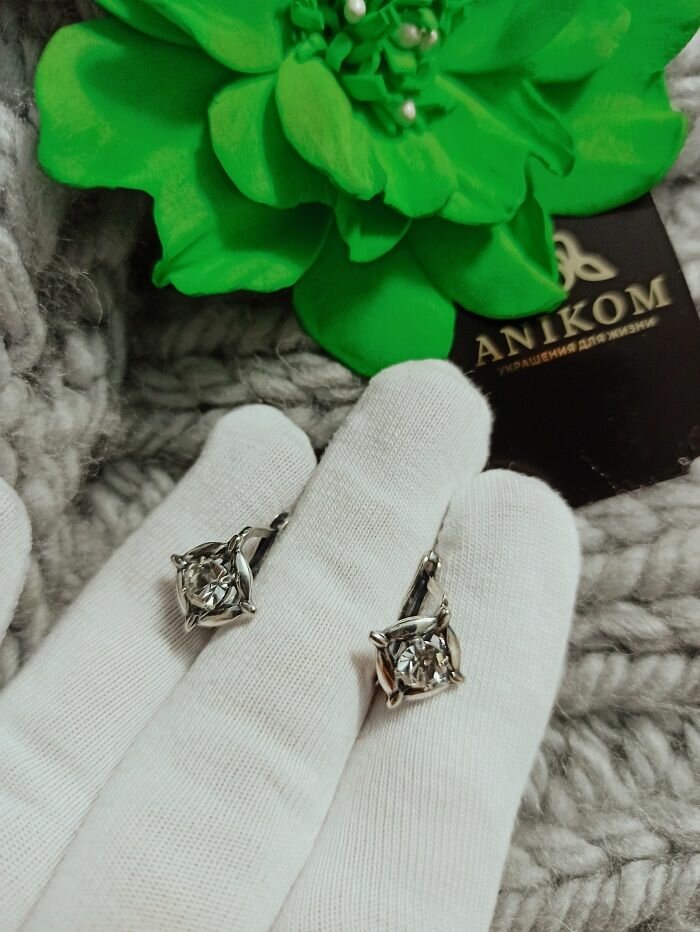 Серьги, искусственный камень, стекло