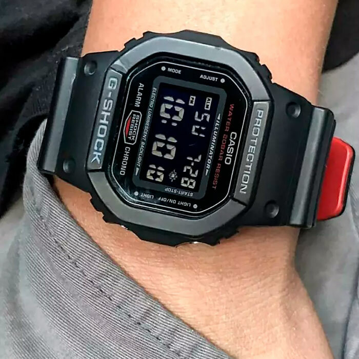 Наручные часы CASIO G-Shock, черный, красный — фото 1