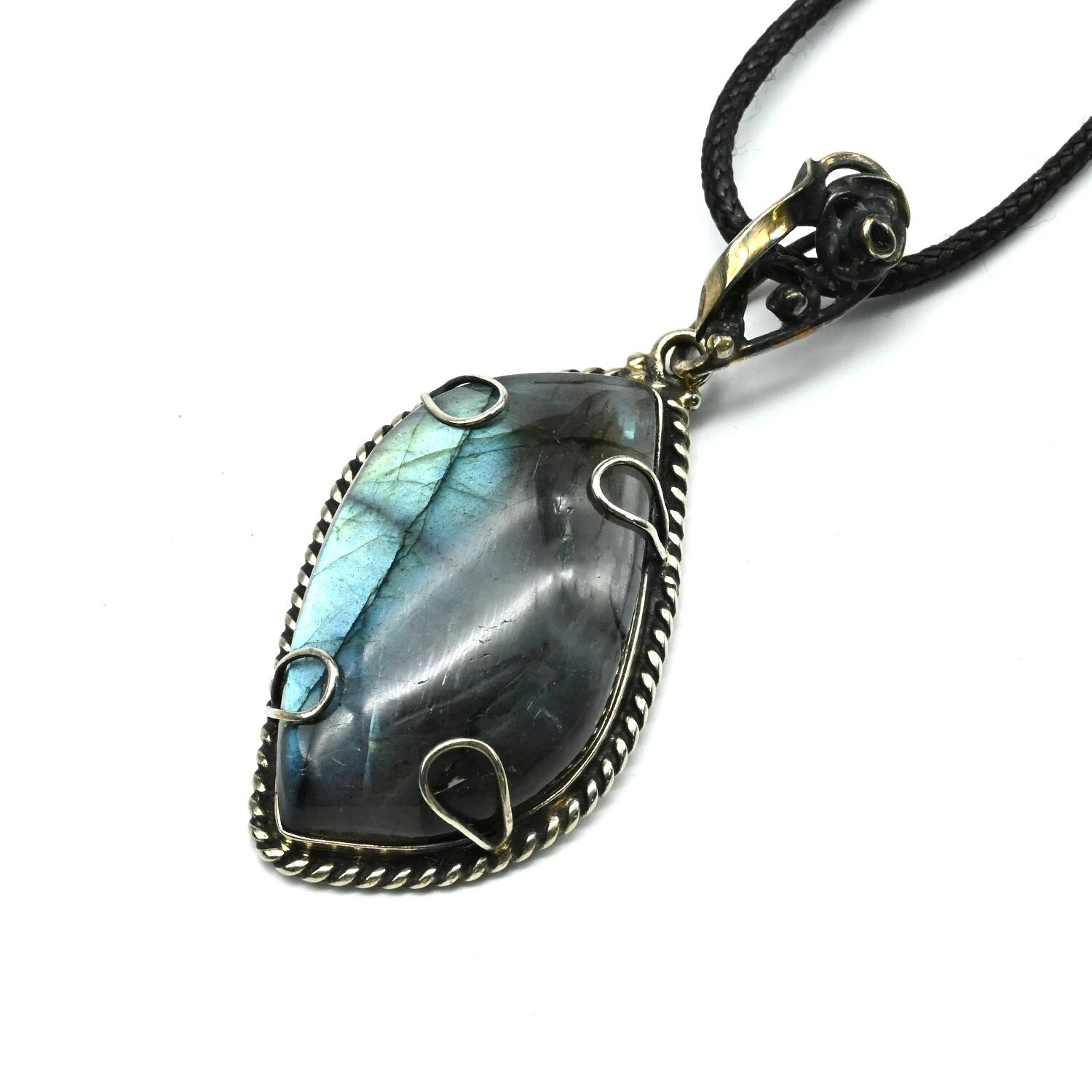 Подвеска, лабрадорит