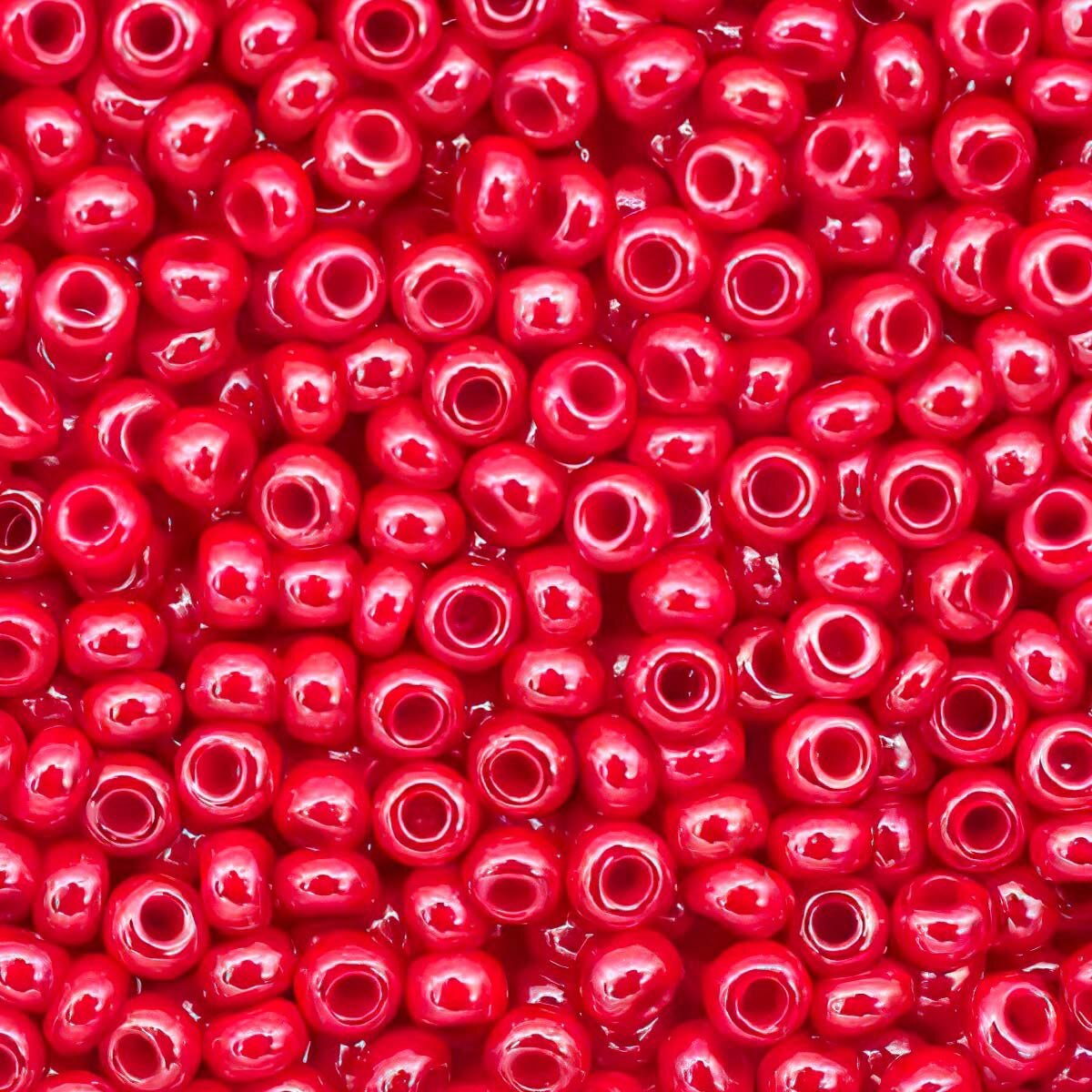 Бисер Preciosa 98170 непрозрачный красный перламутровый (10/0) 2.3 мм, 5 г, цена за 2 уп.