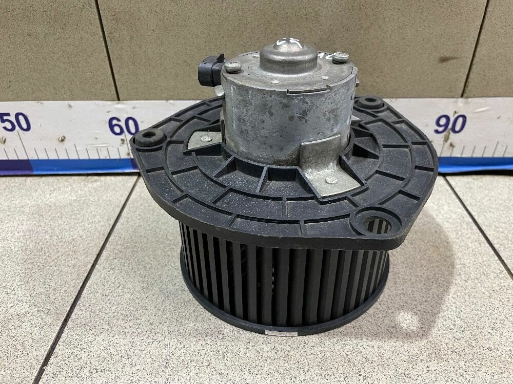 Моторчик отопителя УАЗ Patriot I (2005—2012)