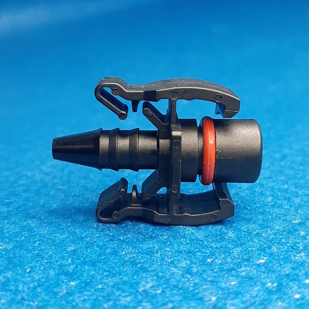 Штуцер расширительного бачка Ford