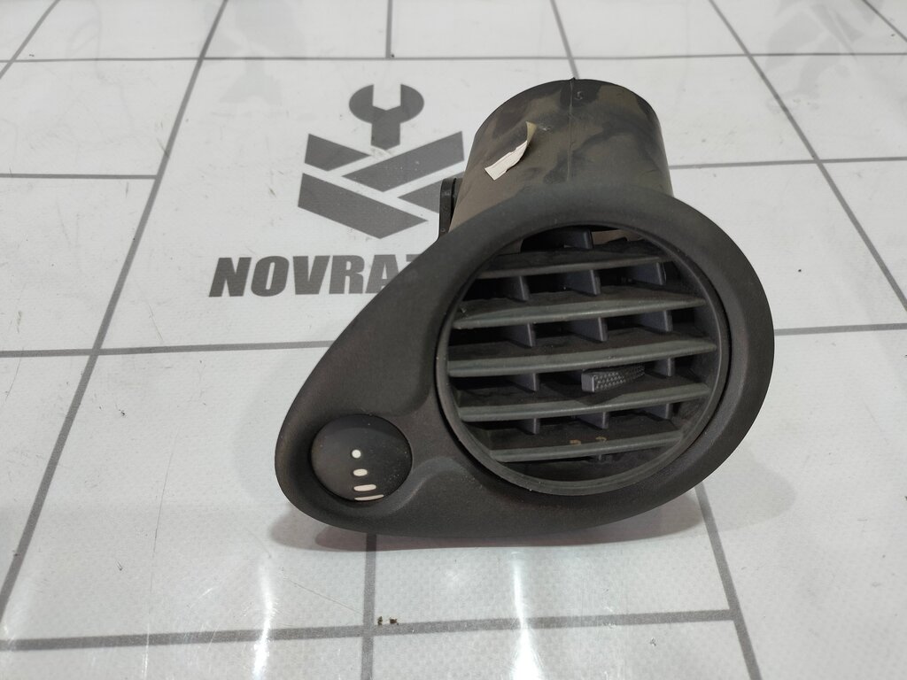 Дефлектор воздушный Renault Clio 3 2005-2012