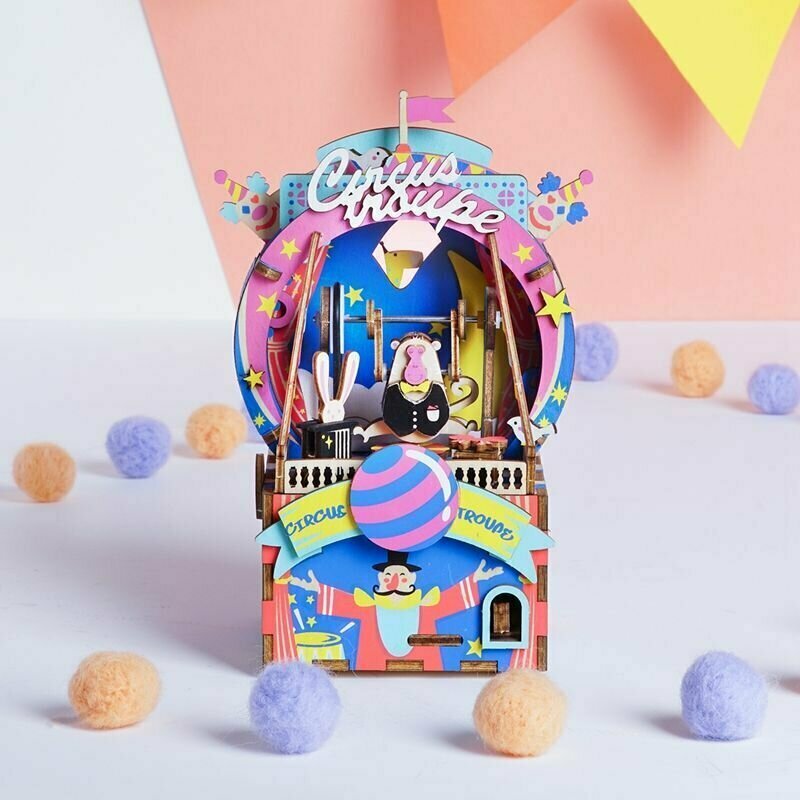 Деревянный конструктор Robotime Музыкальная шкатулка Парк развлечений