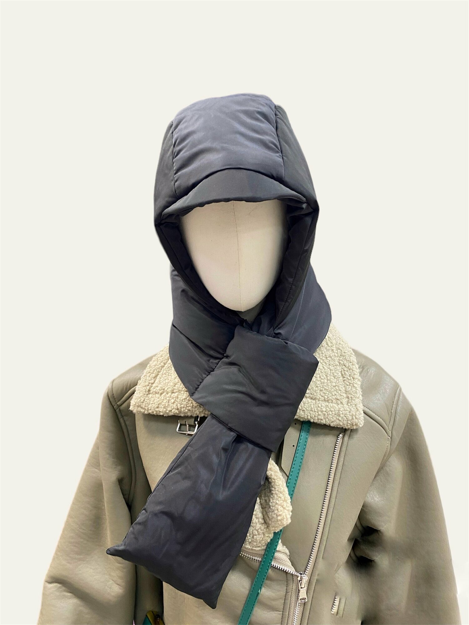 Капюшон  для женщин