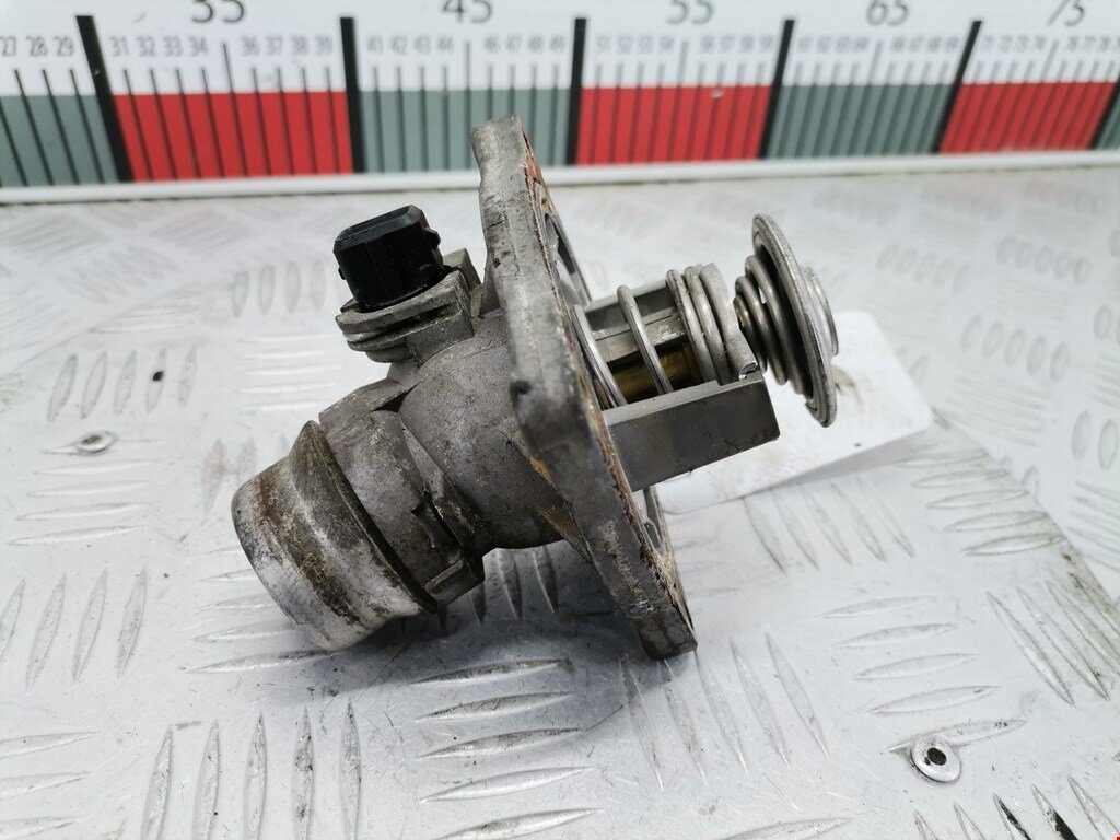 Корпус термостата BMW 5-Series (E39) L32715170 арт. 2039489