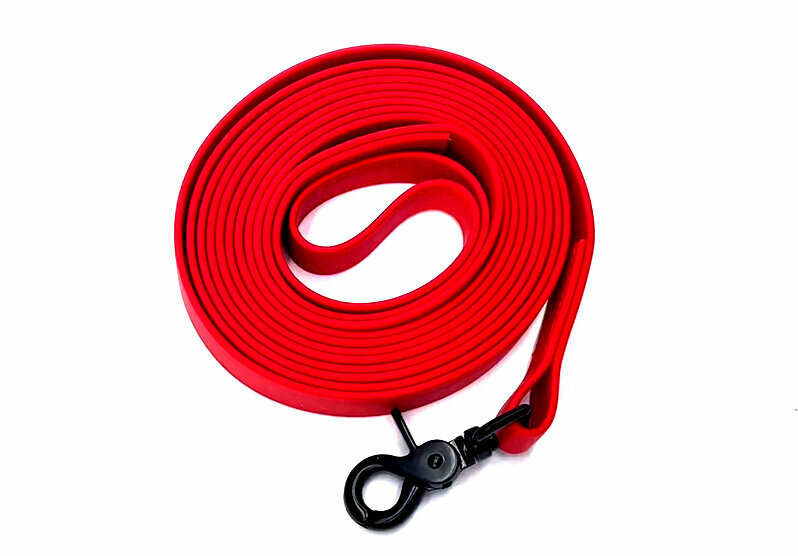 Поводок из биотана красный 2,4-2,7 мм х 19 мм карабин рычажный черный 3 м