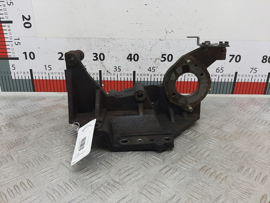 Кронштейн генератора Mazda 6 GG арт. 2075061