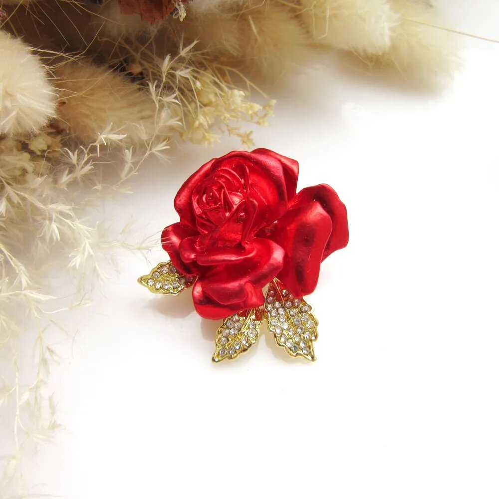 Брошь, эмаль, стразы