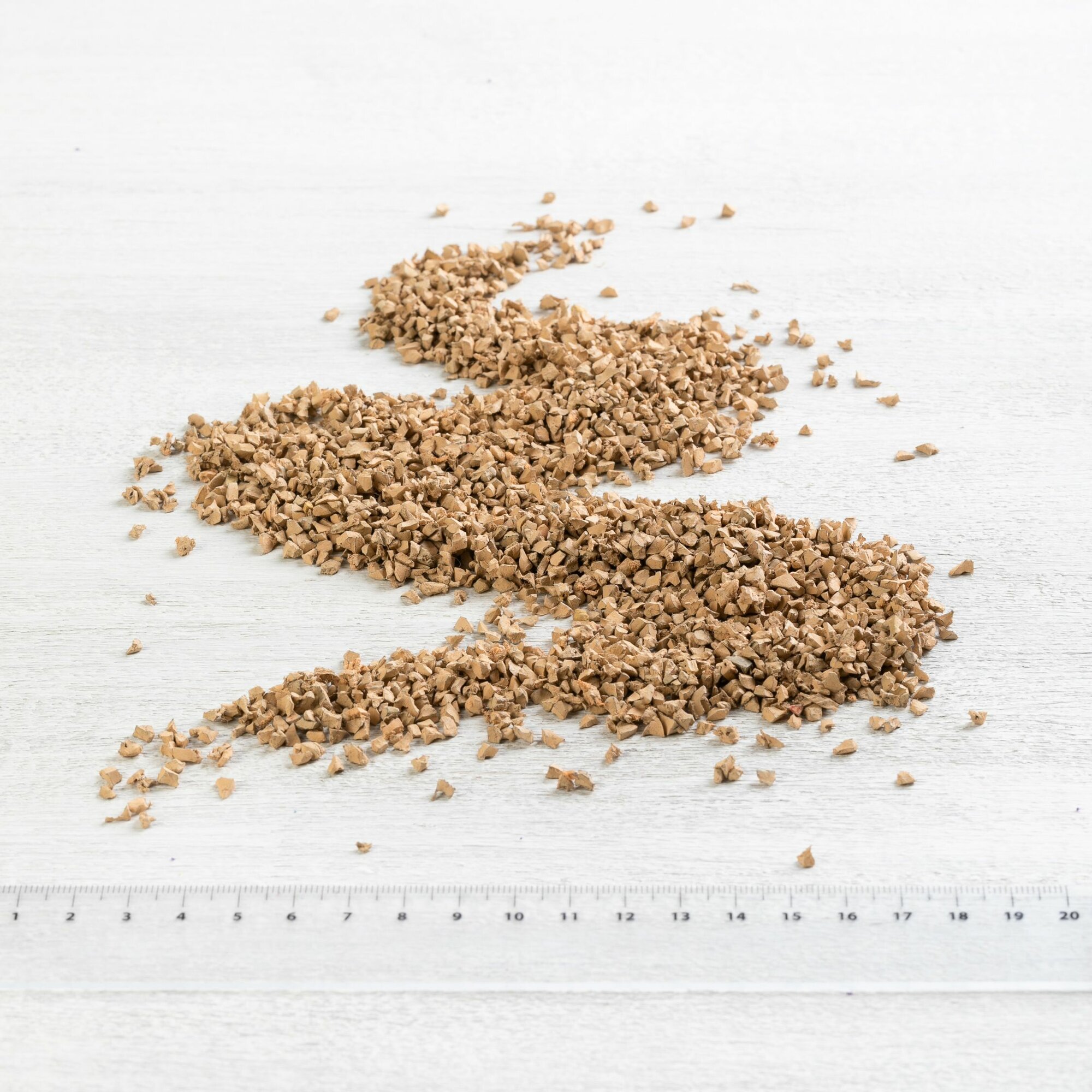 Резиновая крошка, окрашенная, бежевая, 3 кг