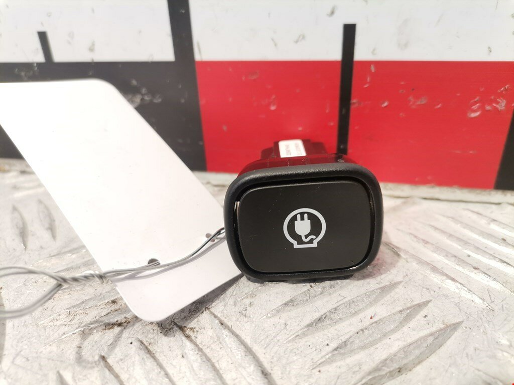 Кнопка открытия лючка бензобака Chevrolet Volt 1 22807642 арт. 1469211