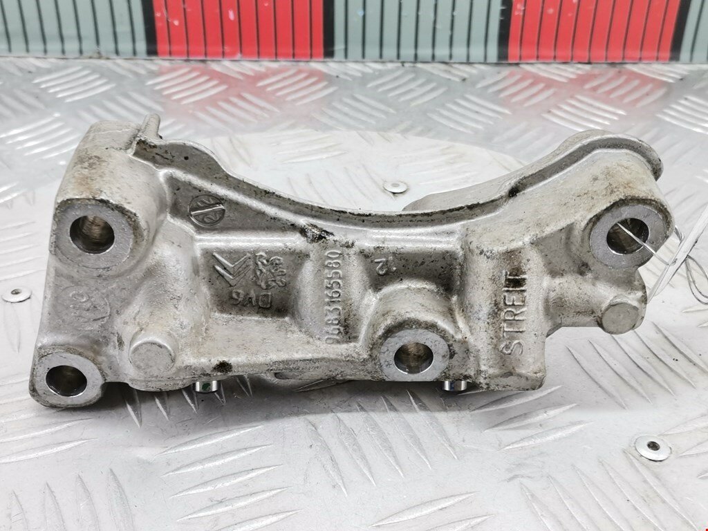 Кронштейн (крепление лапа) двигателя Citroen C3 Picasso 1807GH арт. 1783025