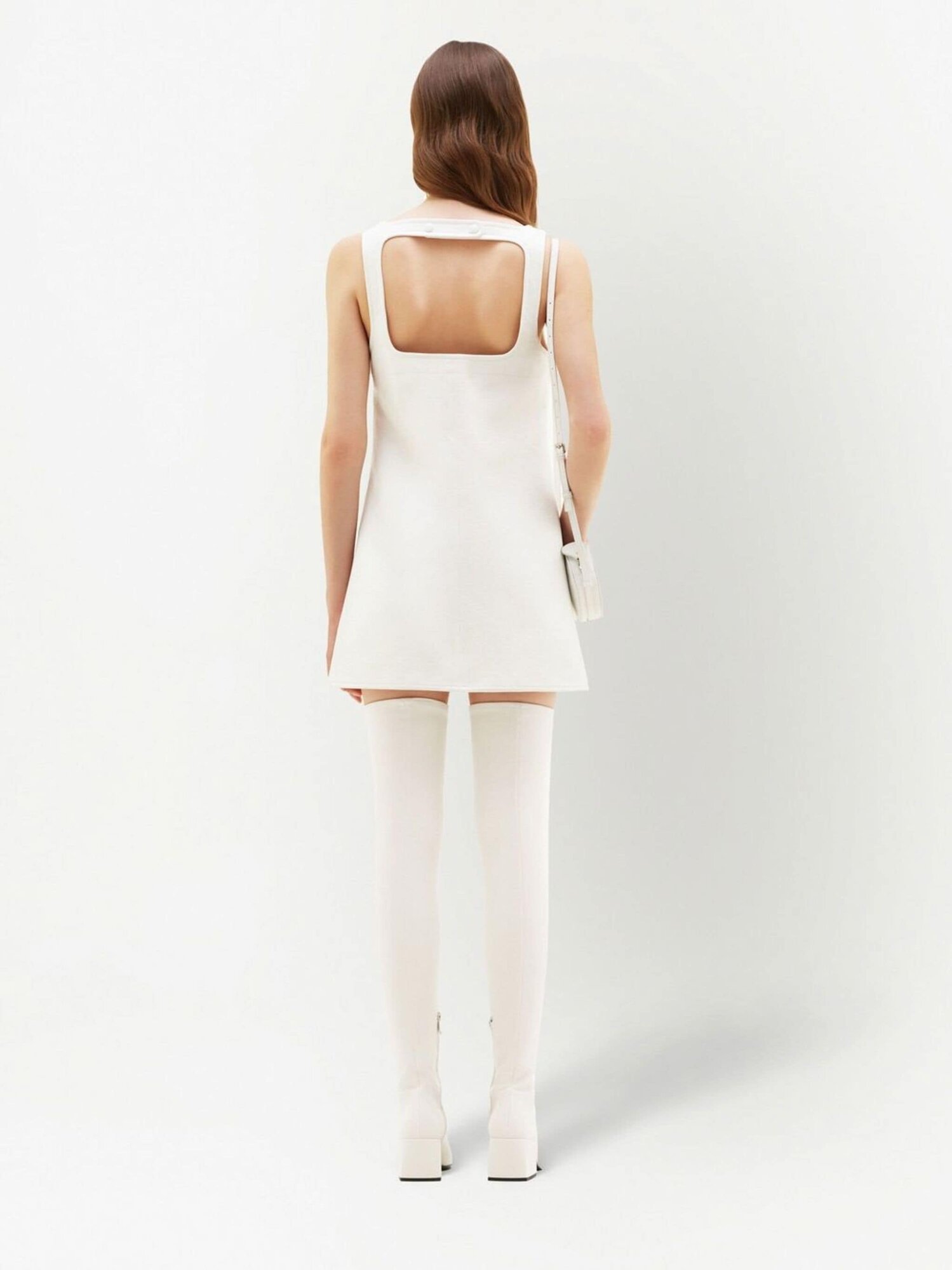 Платье courreges Re-Edition, размер 44, бежевый/белый — фото 1