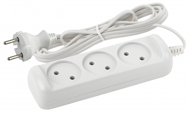 Удлинитель бытовой ЭРА UX-3-5m без зазeмления 1300 Вт, 5 метров 3 розетки, белый Б0035749