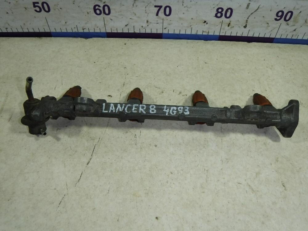 Форсунка топливная Mitsubishi Lancer IX MR507252