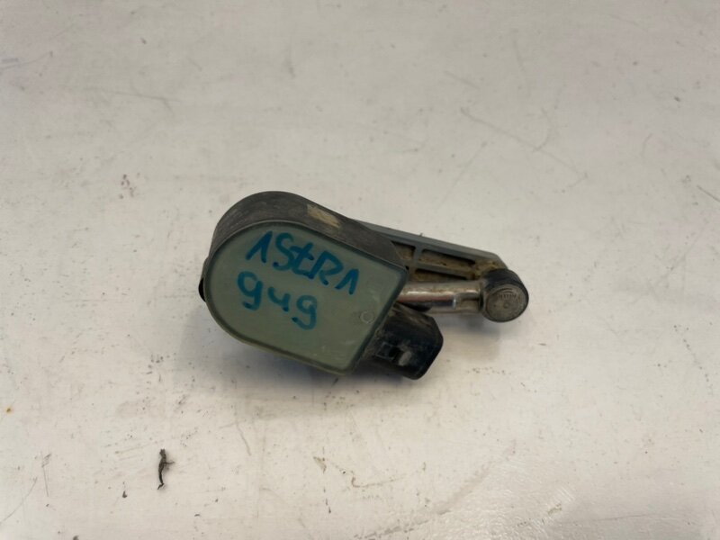 Б/У датчик положения кузова Opel Astra 2008 L69 Z16XER 47435 GENERAL MOTORS арт. 0837596