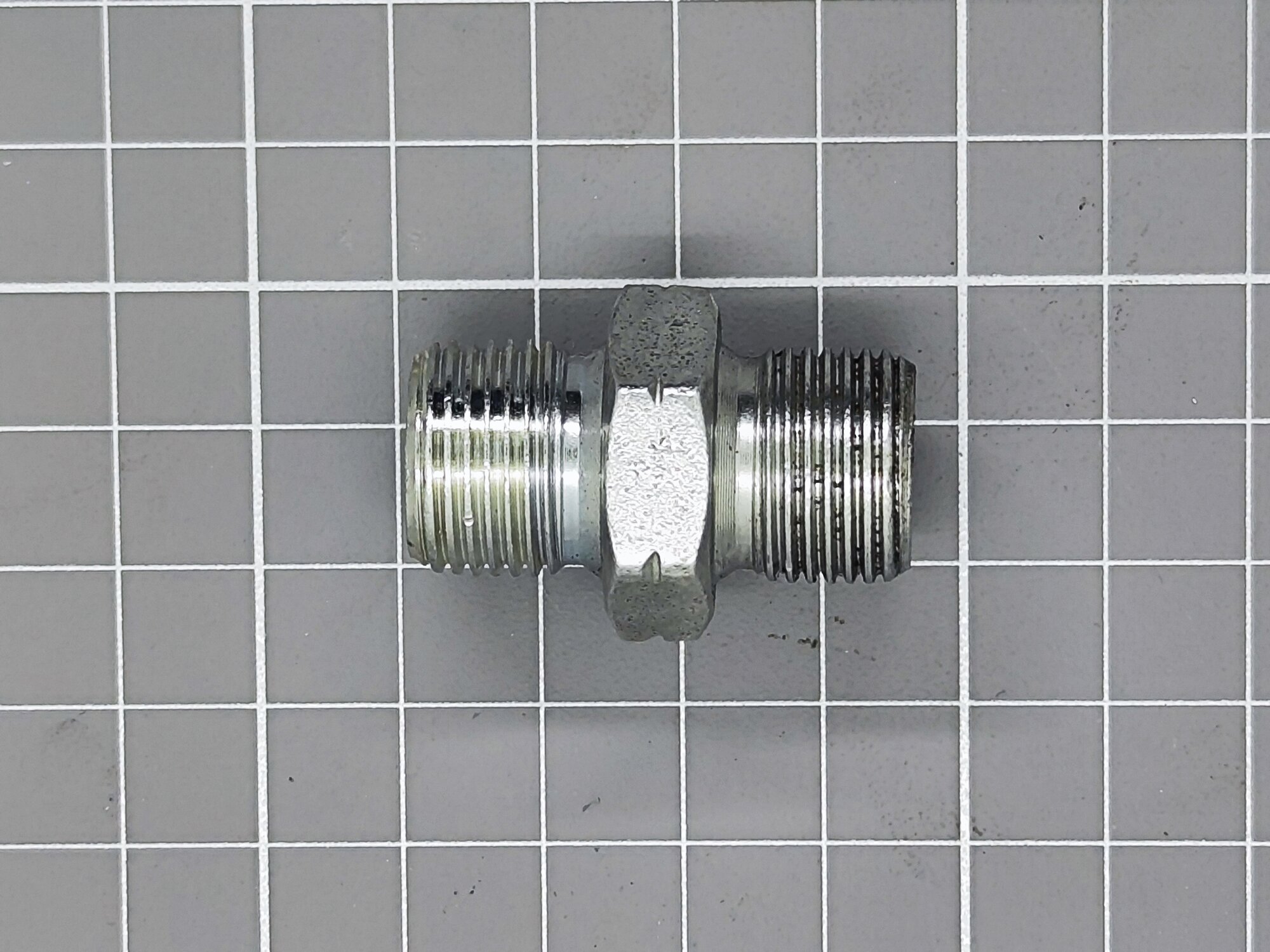 Адаптер BSP 3/8" - BSP 3/8" (ш-ш) соединительный прямой для РВД и гидравлических систем (1 шт)