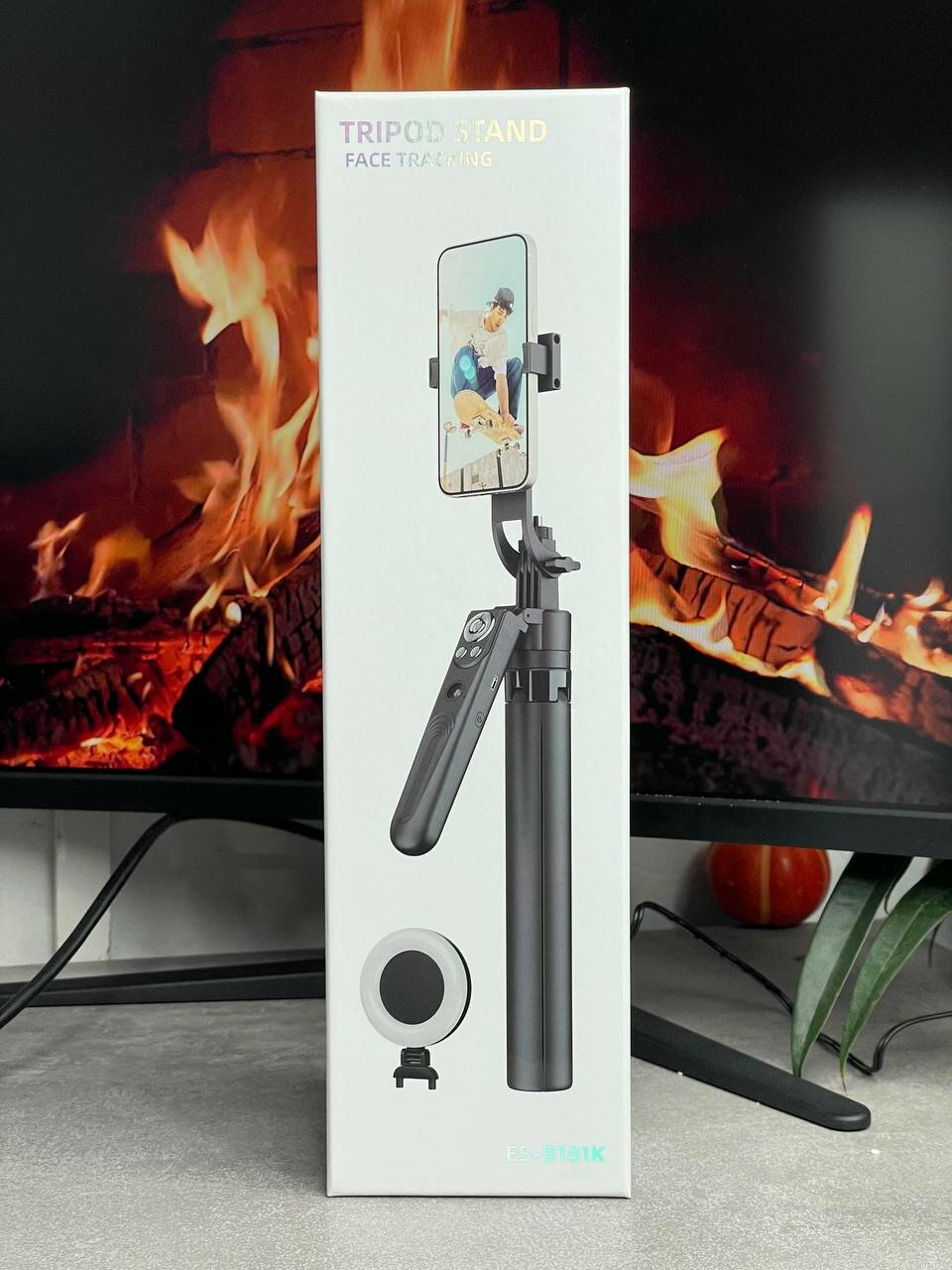 Монопод штатив с отслеживанием и пультом