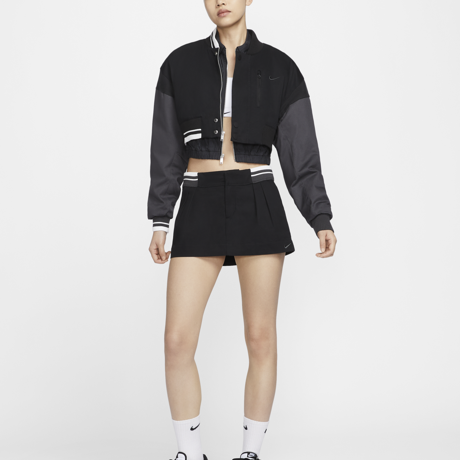 Куртка NIKE, размер S — фото 1