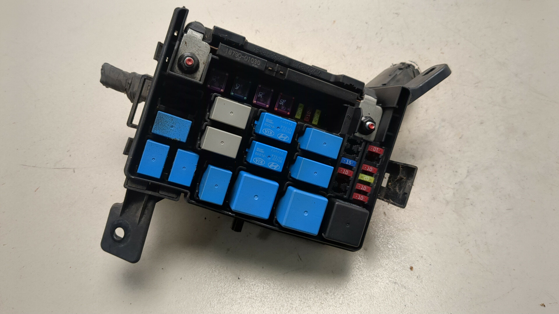 Блок предохранителей Hyundai ix 20 Б/У