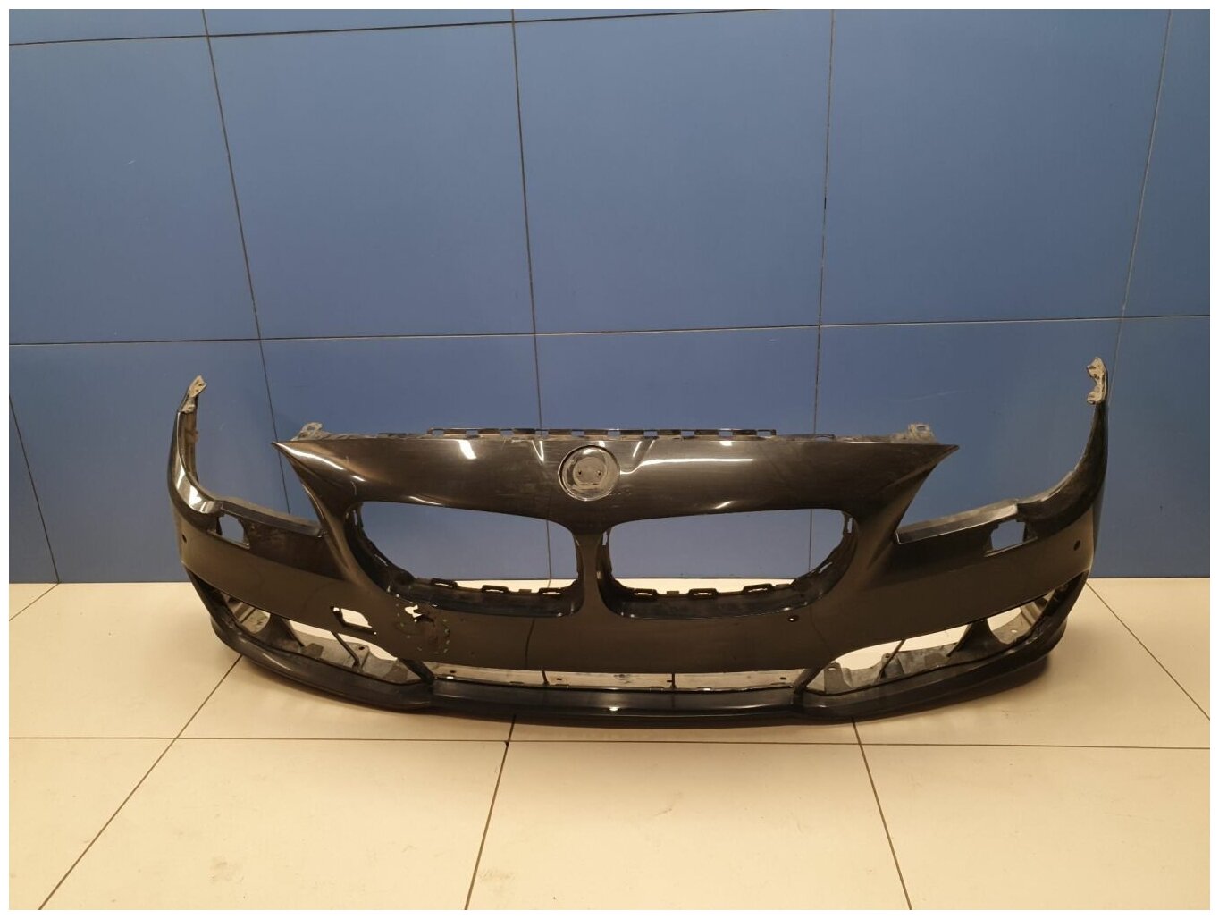 Бампер передний для BMW 5 F10 2009-2017 51117332677 — купить в интернет ...
