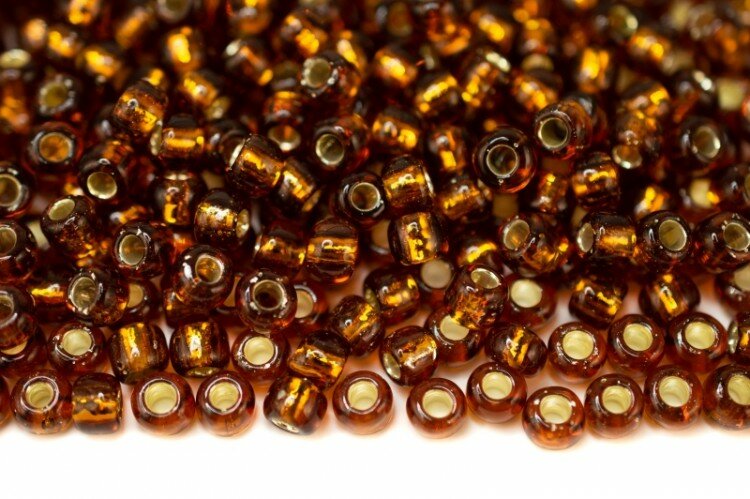 Бисер японский TOHO круглый 3/0 #0034 дымчатый топаз, серебряная линия внутри, 10 грамм