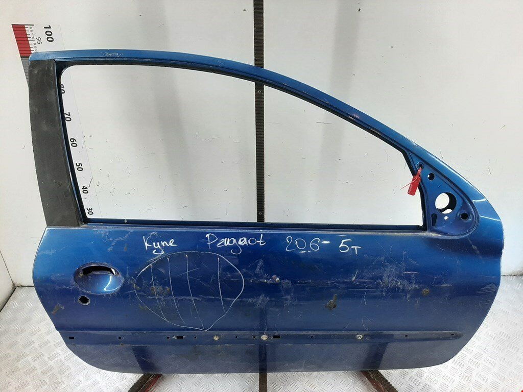 Дверь передняя правая Peugeot 206 9004K5 арт. 1794798