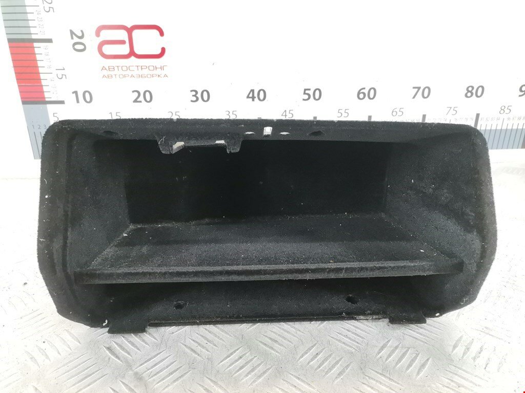 Бардачок (вещевой ящик) Mercedes C-Class (W202) A2026890091 арт. 1738384