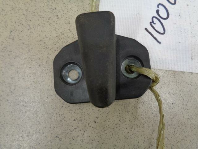 Ответная часть замка двери от Mercedes-Benz S-Class W220 1998-2005