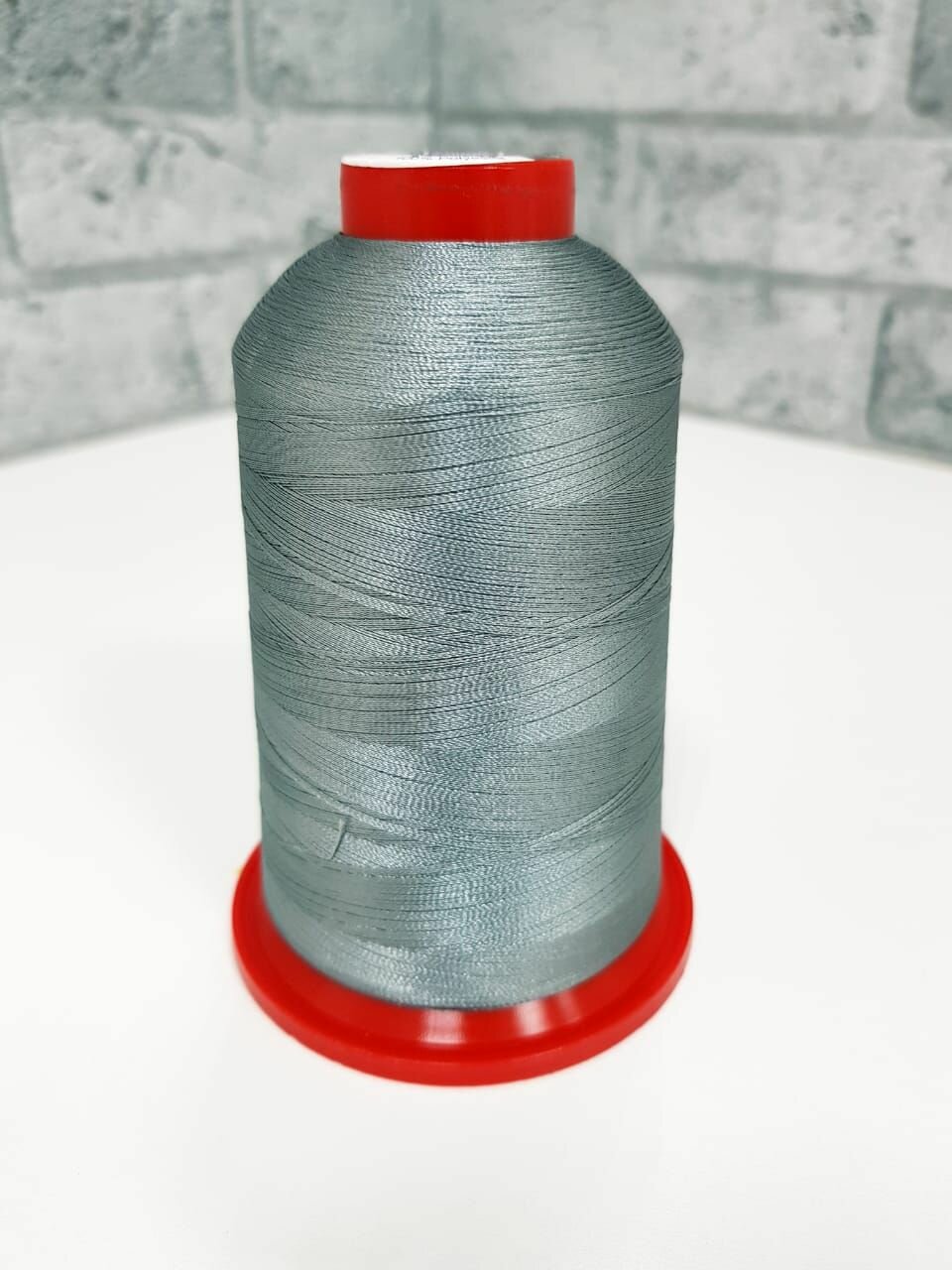 Нитки вышивальные Euron Р-130 №130 5000м, полиэстер, Цвет-1340 серый металлик