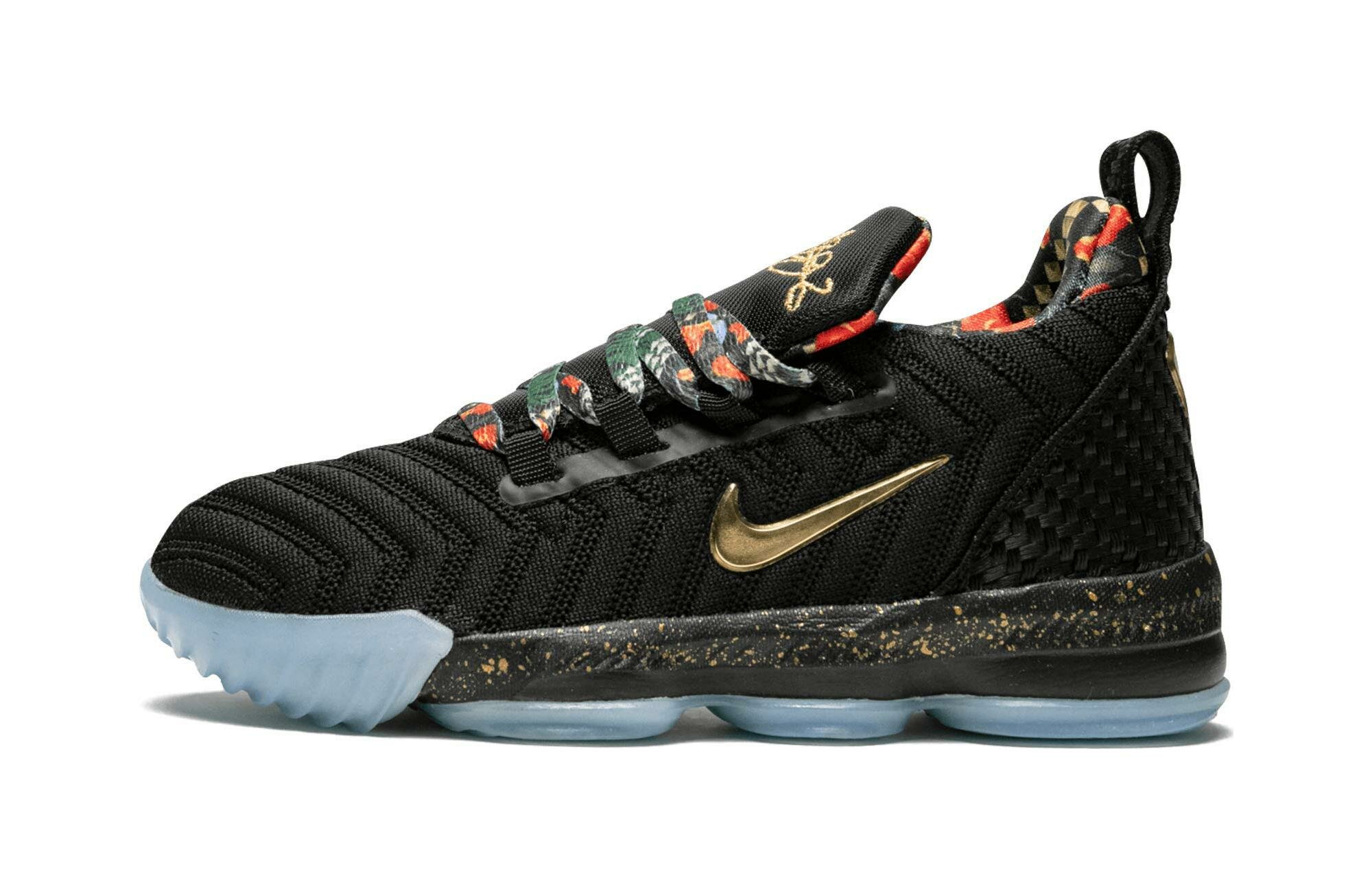 Кроссовки LeBron 16