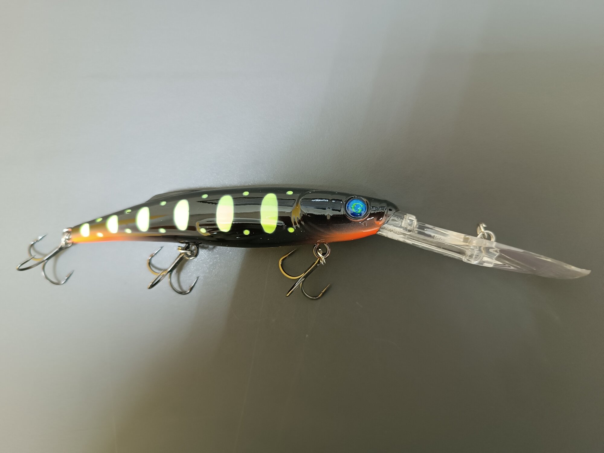 Воблер German GG TRON 120, цвет С252, 120 мм, 27 гр, плавающий, 5-8 м