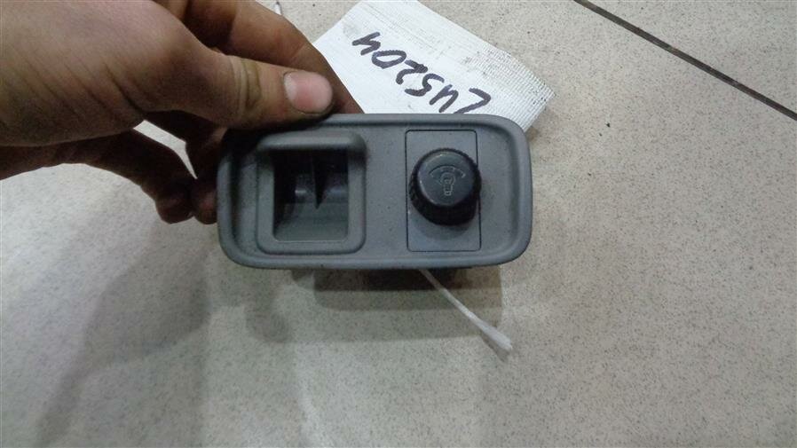 Кнопка освещения панели приборов от Toyota Echo 1999-2005