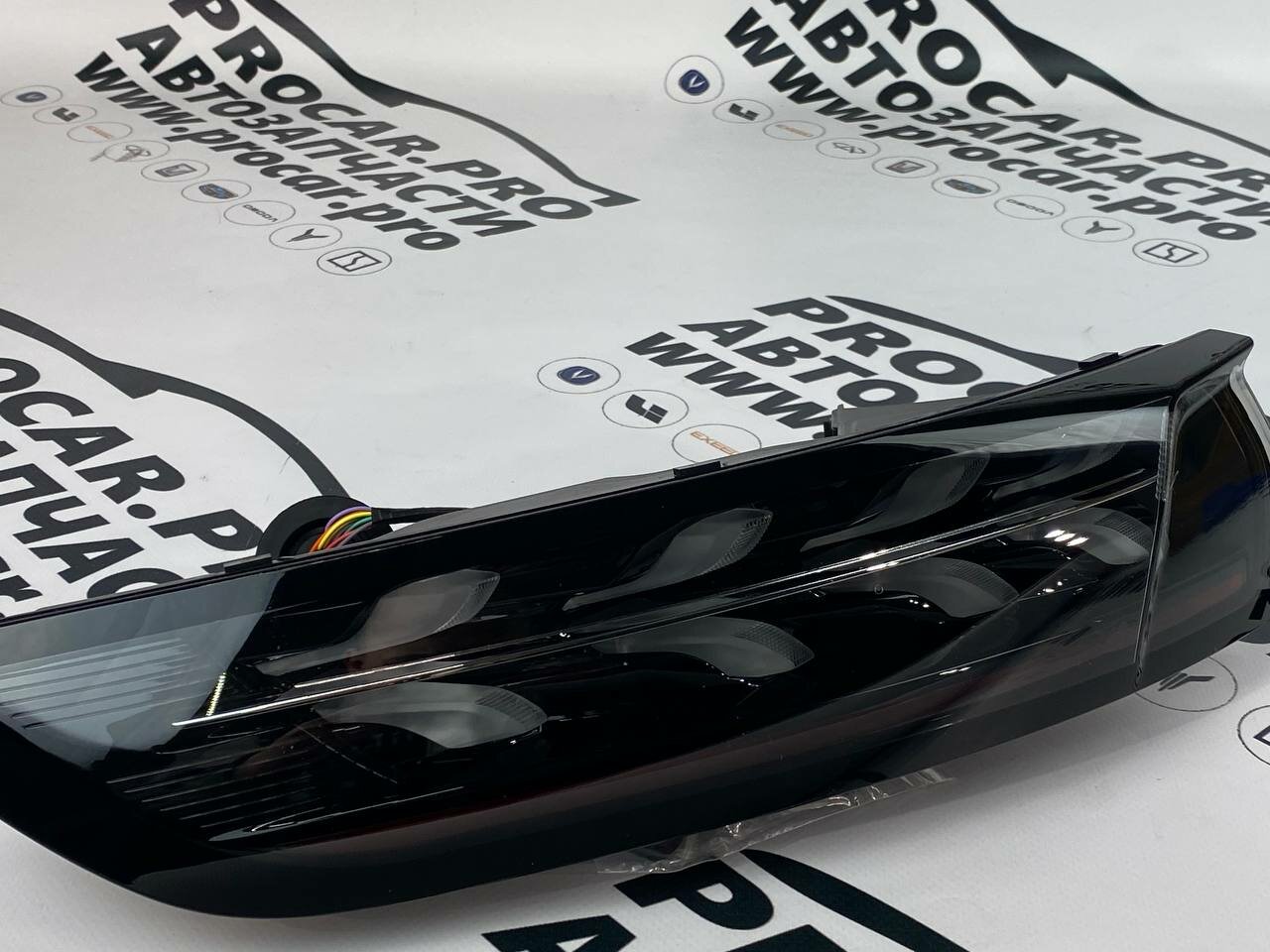 Фонарь автомобильный Voyah Free h97a3716001ab, задний, левый, 1 шт