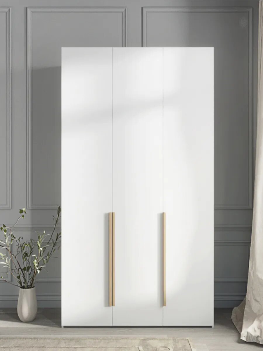 Casa Mia 120х260х60 см. Шкаф для одежды 3-дверный с полками и 2 штангами, белый, ручка накладная 832 мм