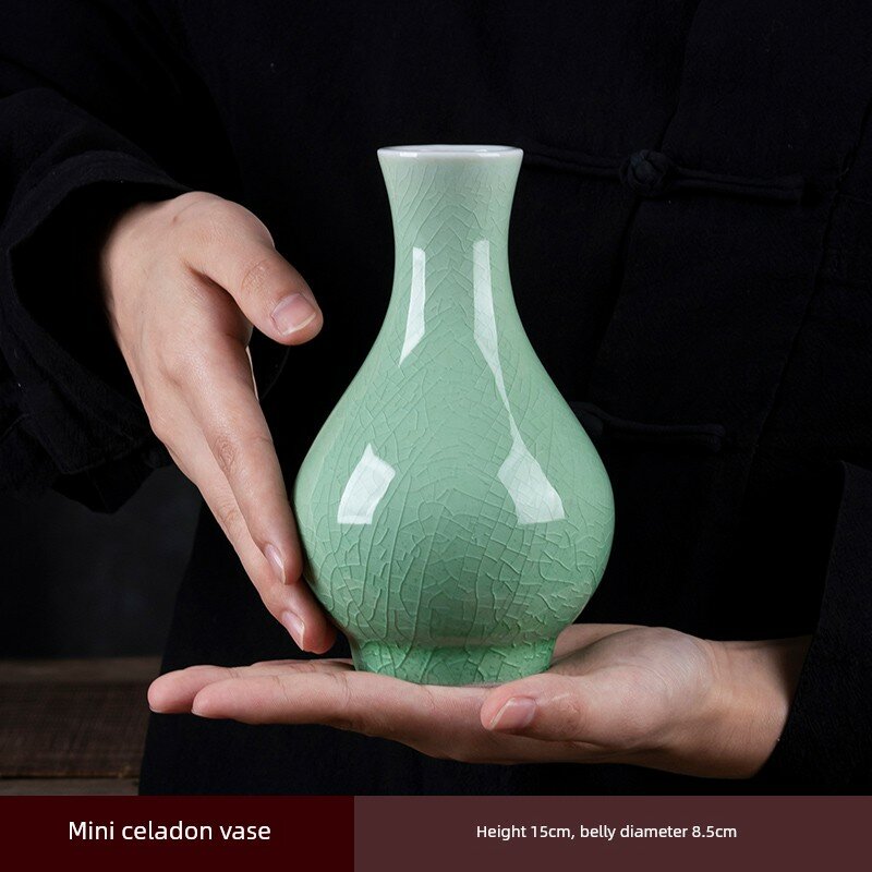 Мини-ваза-бутылка, высота 15 см, диаметр 8,5 см - минималистичный керамический аксессуар для гостиной