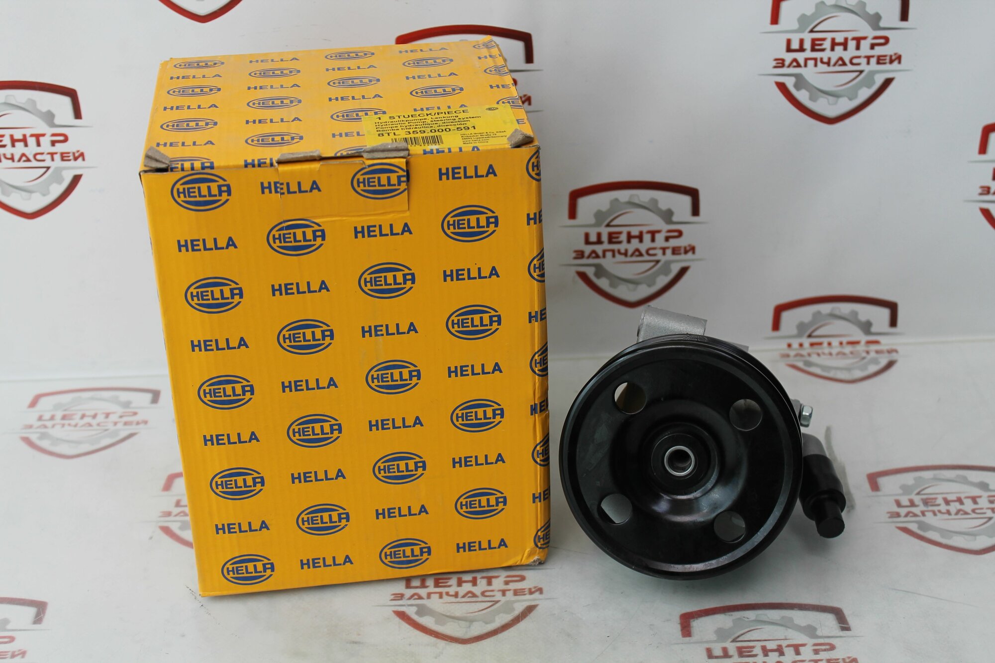 Насос ГУР HELLA 8TL359000591