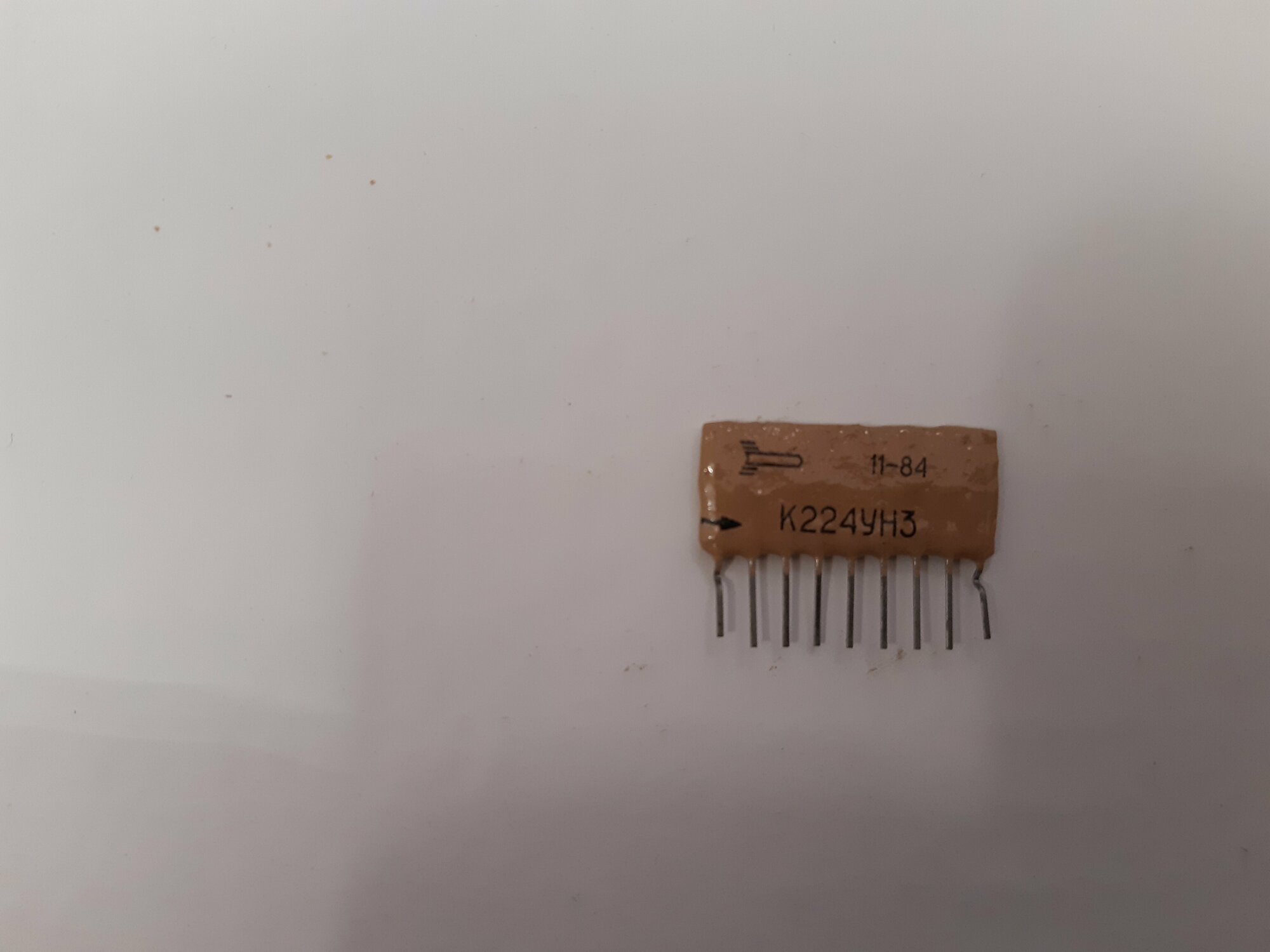 Микросхема К224УН3 (комплект 5 штук) 1984г.