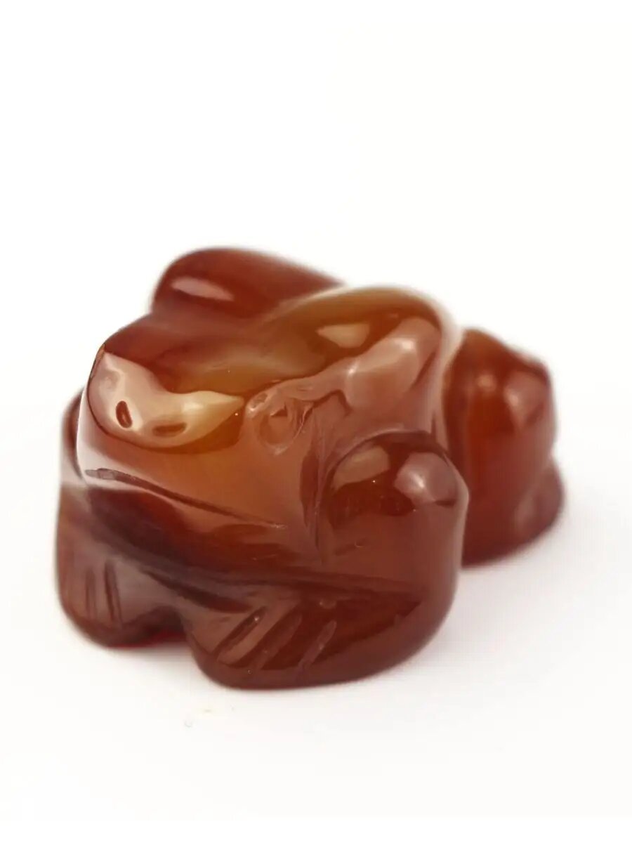 Лягушка из натурального камня Сердолик