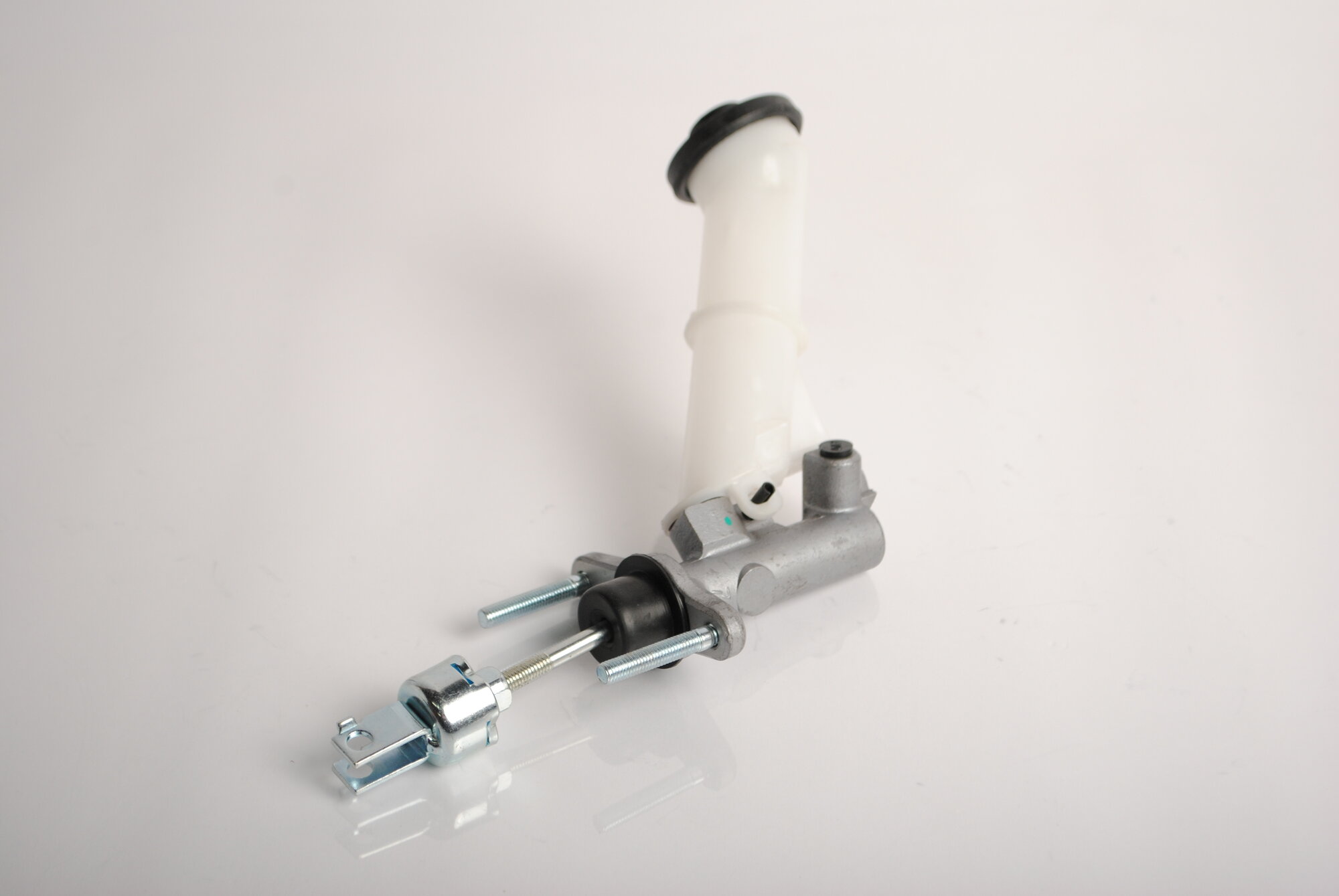 Главный цилиндр сцепления 31410-33030 Powertec TOYOTA