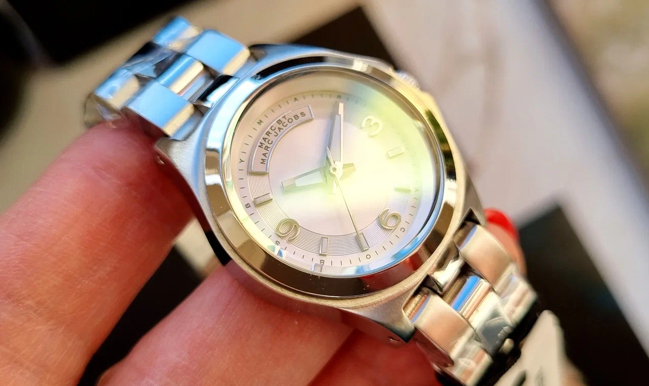 Наручные часы