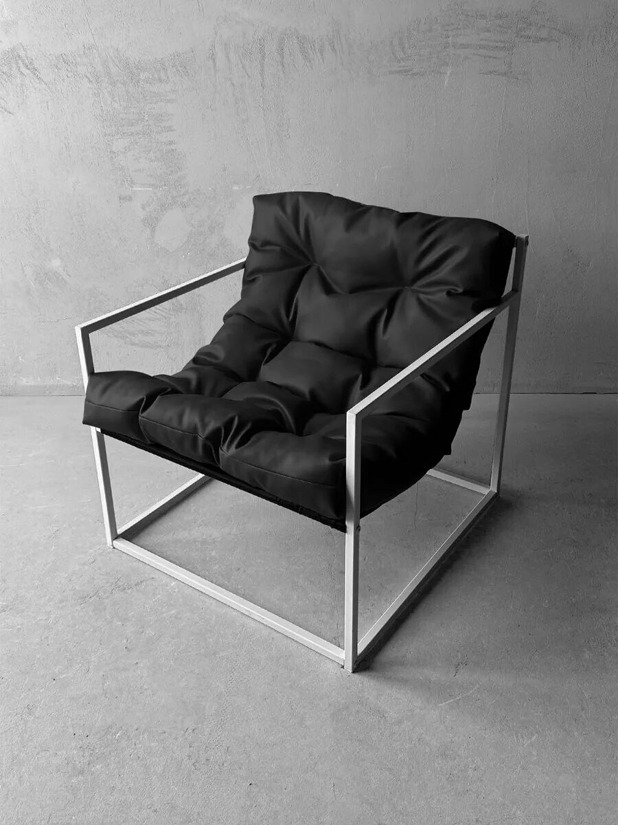 Кресло для отдыха Лофтовик Комфи + черная экокожа, белый металл