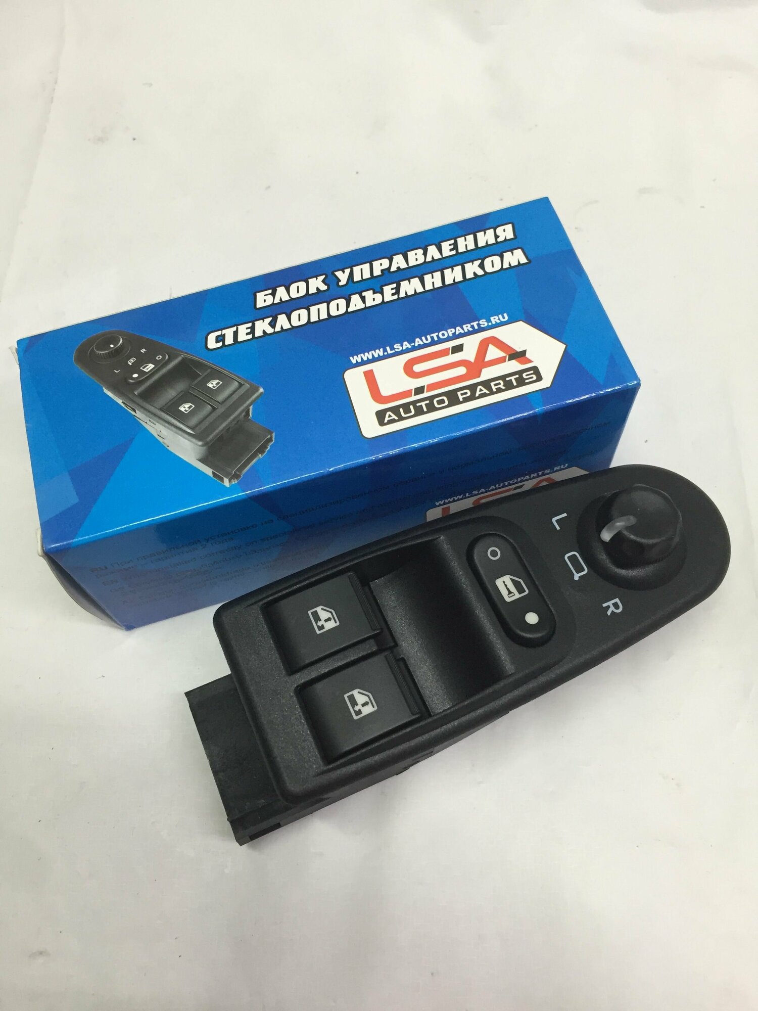 Блок управления стеклоподъемниками (2 кнопки) с управлением зеркалами и блокировкой дверей ILSA LS0014 LADA Kalina OEM 11183-709810