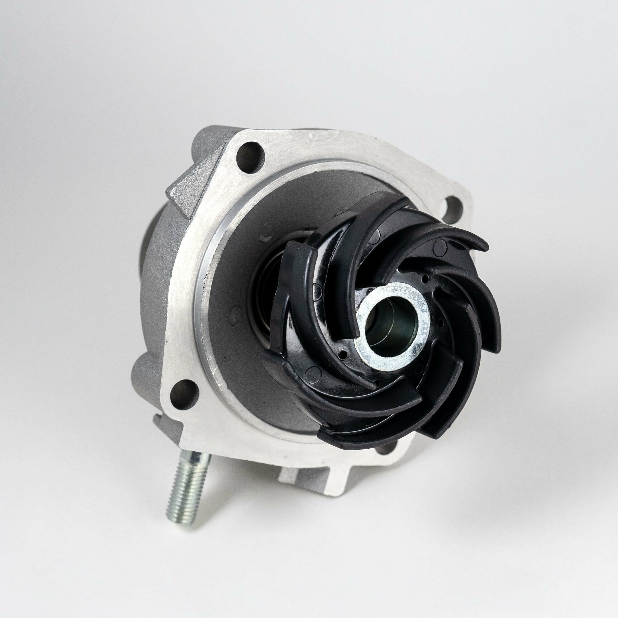 Насос водяной ВАЗ-2123 (крышка) (DOLZ) L-127