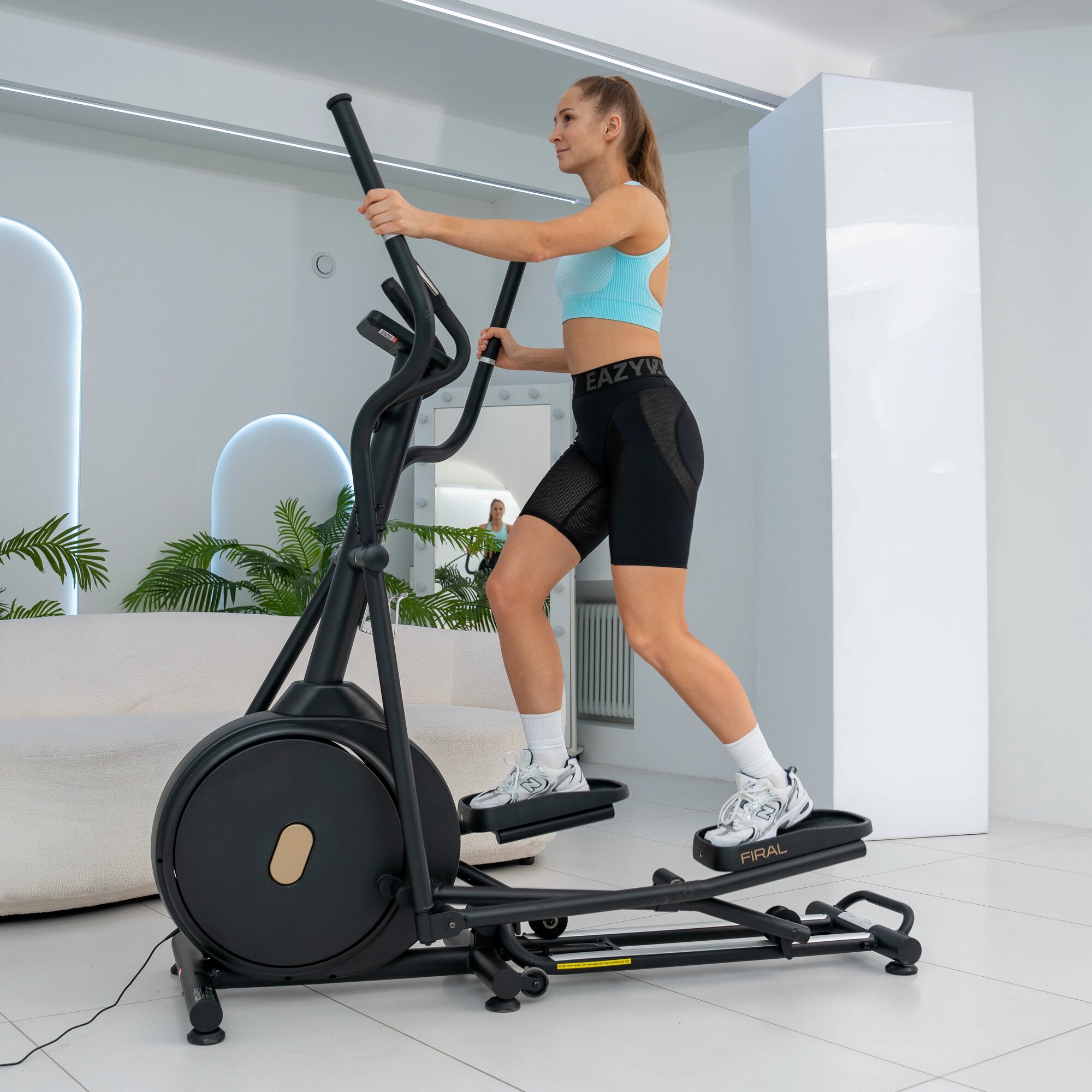 Эллиптический тренажер OXYGEN FITNESS FIRAL домашний