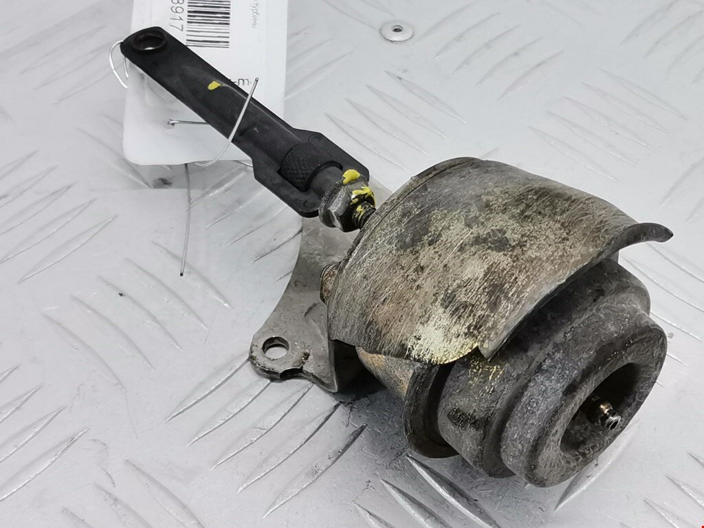 Актуатор турбины Volvo S40 V40 1 7211811 арт. 1708917