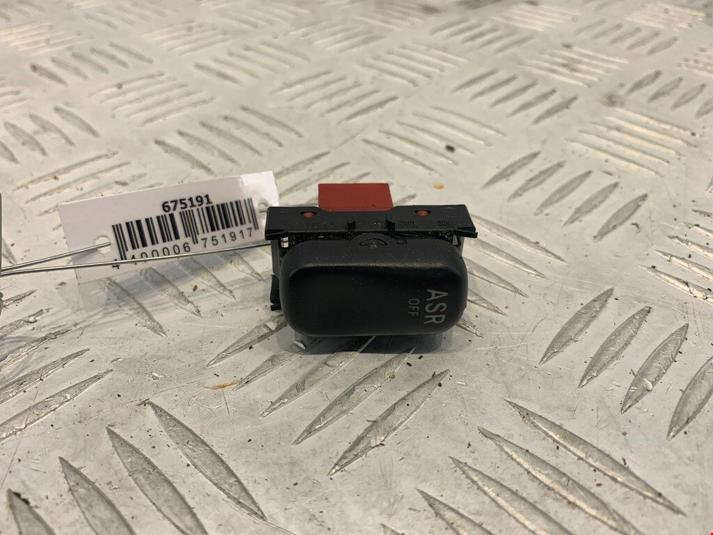 Кнопка антипробуксовочной системы Mercedes E-Class (W210) A2108213451 арт. 675191