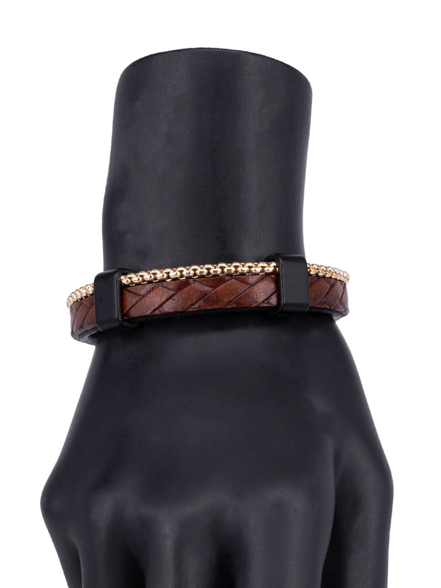 Плетеный браслет