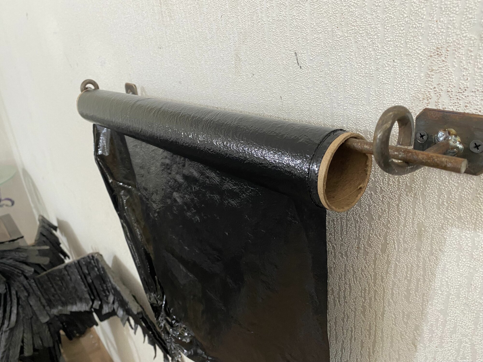 Настенный кронштейн для стрейч пленки