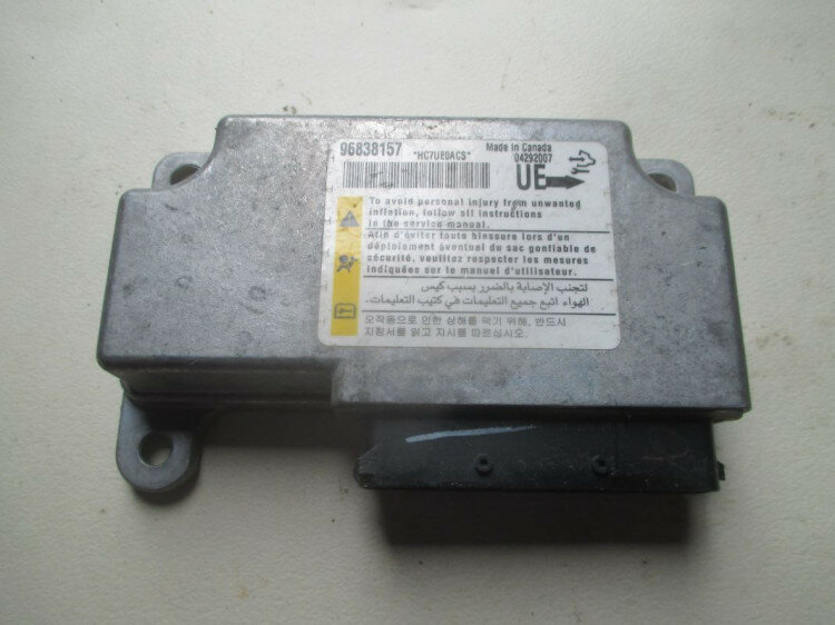 Блок управления подушкой безопасности 96838157 UE управления АЭРбегом Шевроле Каптива